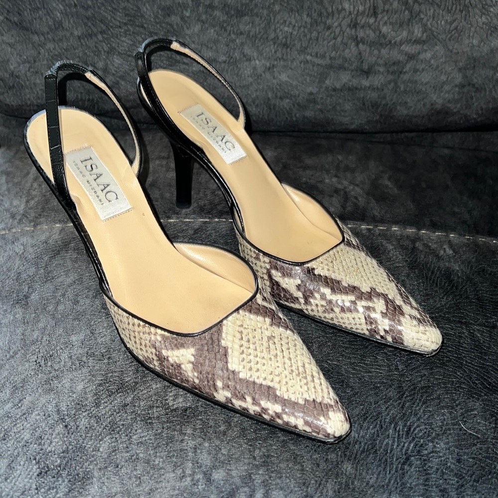 Isaac Mizrahi Snakeskin Slingback Pumps - Gem